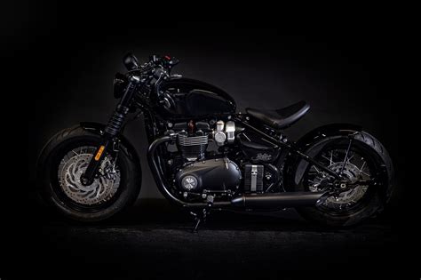 Details Zum Custom Bike Triumph Bonneville Bobber Black Gold By