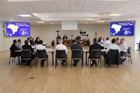 22 bispos de recente nomeação se encontram em Brasília para aprofundar