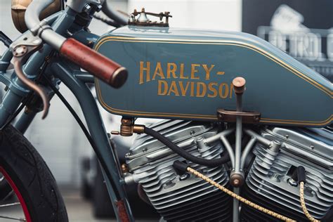 AUCTION BLOCK Harley Davidson Board Tracker Pipeburn