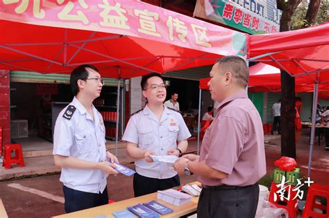 梅县税务嘉应税骑到石坑镇奈李文化节现场开展宣传活动 纳税人 人员 企业