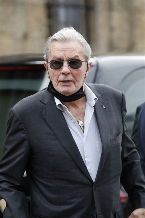 Photo Alain Delon Obs Ques De Jean Paul Belmondo En En L Glise
