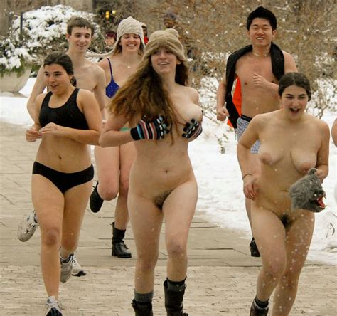 PUBLIC NUDITY PROJECT Polar Bear Run 2012 University Of Chicago USA