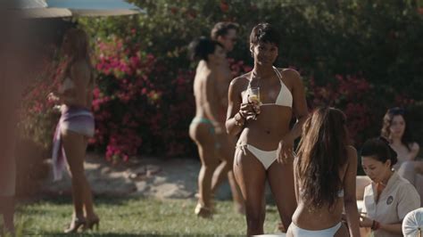 Naked Emayatzy Corinealdi In Hand Of God
