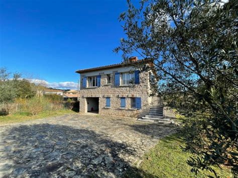 Vente maison et villa de luxe 6 pièces Joyeuse maison et villa de