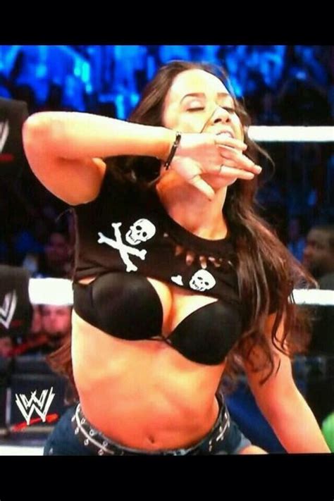 Wwe Divas Wardrobe Malf