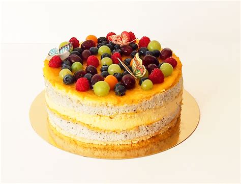 Naked Cake mit Früchten DoMORI