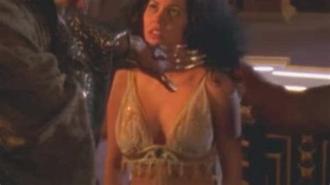 Vaitiare Bandera Full Frontal Plot Reveal In Stargate SG 1 S1