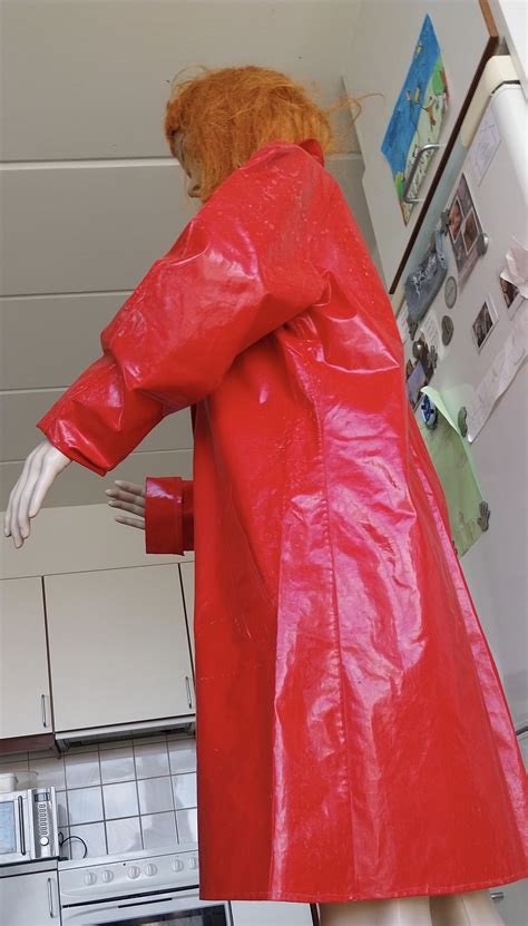 Red Rukka Vinyl Pvc Raincoat Rainjacket Rubbercoat Raincape