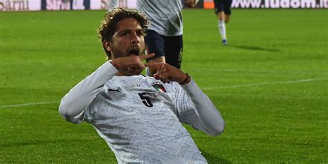 Italia La Gioia Di Locatelli Dopo Il Gol Alla Bulgaria