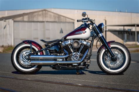 Customized Harley Davidson Softail Slim Motorcycles By Thunderbike