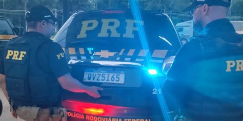 Dois homens mandado de prisão em aberto são presos em Santarém no