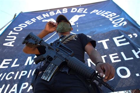 Grupo armado irrumpe en las elecciones de un municipio indígena en