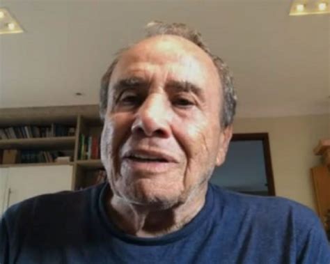 Stênio Garcia recebe alta após ser internado em Hospital do RJ Jetss