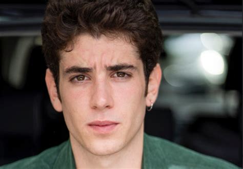 Per La Seconda Stagione Della Serie Tv Nudes Con Nicolas Maupas Si