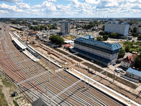 Tak w połowie lipca wygląda postęp prac na dworcu i stacji Olsztyn