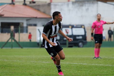 Base Figueirense Em Campo Nesta Quarta Feira Figueirense Futebol Clube