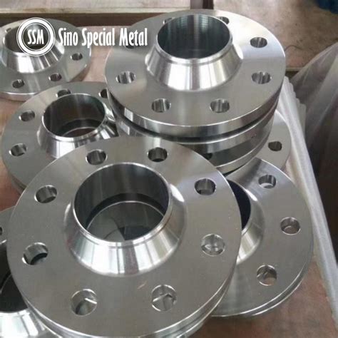 China ASME SA105 ASTM A105 Acero Al Carbono ASME B16 48 Brida De