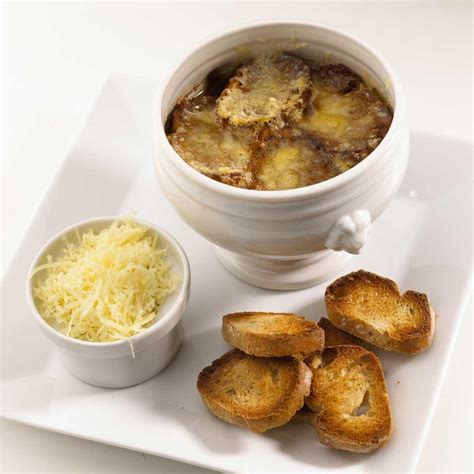 Recette soupe à loignon Cuisine Madame Figaro