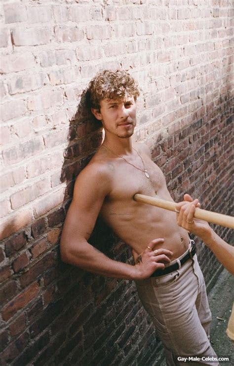 Shawn Mendes Naked Torso And Jeans Bulge Photos SexCelebrity