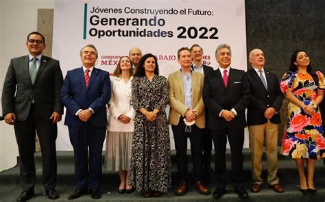 Noticias De J Venes Construyendo El Futuro En Milenio Grupo Milenio