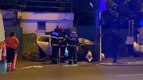 Constanța Accident rutier în zona podului IPMC Șoferul a lovit un