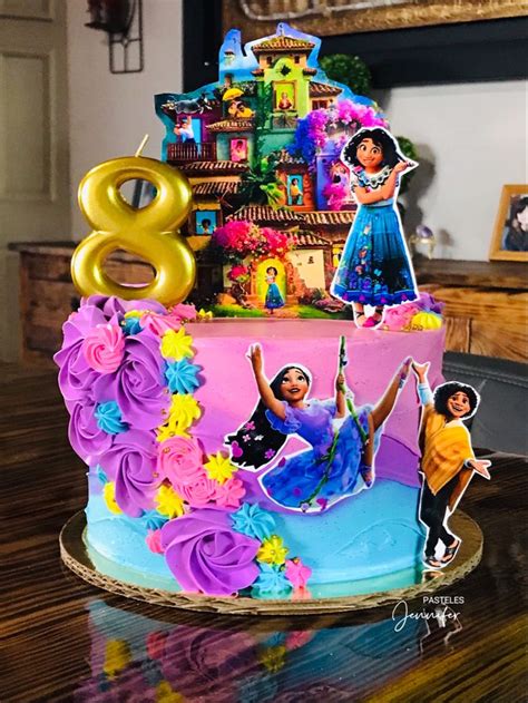 Pin en Jennifer Encinas Pasteles más