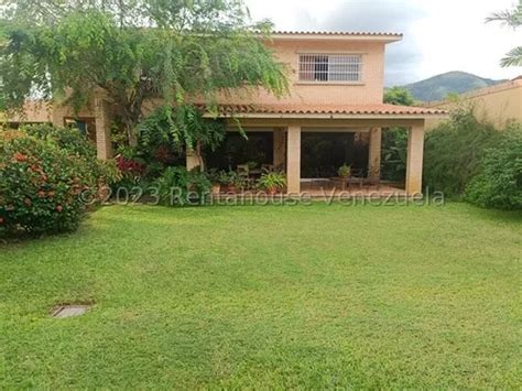 En Venta Bella Y Acogedora Casa Ubicada En Guataparo Country Club