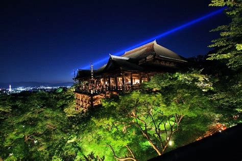 画像4枚目 幻想的京都清水寺の夜間特別拝観とライトアップ TapTrip