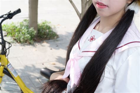 Senro Foundation R15 033 Pink Kawaii Loris Foot Photo Set Share