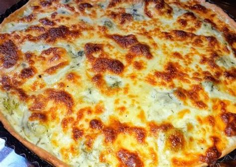 Tarta de brócoli y queso azul receta fácil y deliciosa