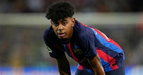 FC Barcelona Debuta Al Futbolista Lamine Yamal Adolescente De Apenas