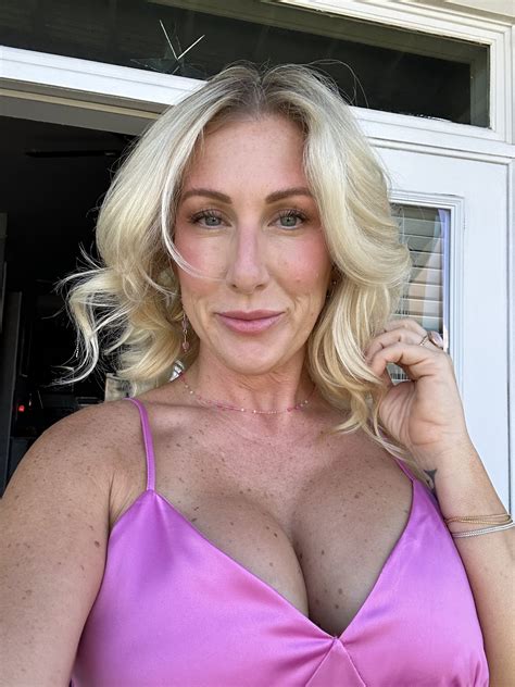 Lorelei Finds Loreleifinds Southern Trucker Pornstar OnlyFans Review