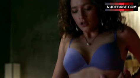 Keisha Castle Hughes Sex Scene The Almighty Johnsons 1 00