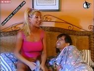 Naked Mónica Ayos in Matrimonios y algo más