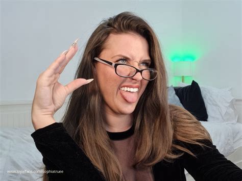 I Stole Her Glasses Miss Sophia Truee Findom Femdom Mindfuck Official Photos