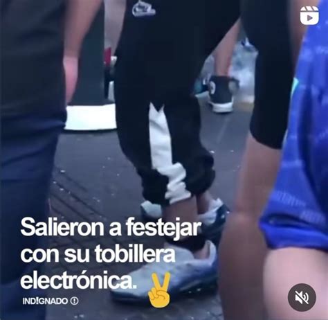 La ventana indiscreta de julia Quedó alguno adentro CON VIDEO