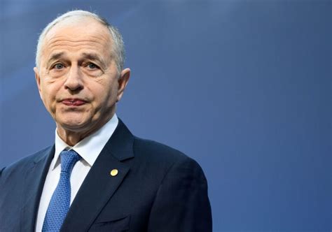 Rectorul SNSPA Acuza Ca Geoana A Platit Peste 1 Milion De Dolari Prin