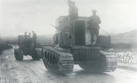 Il y a cent ans les tanks débarquaient en Irlande Libre Expression