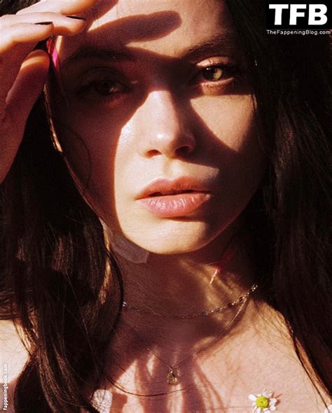 Alina Lee Athousandflowers Nude OnlyFans Leaks Fappening
