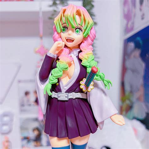 Demon Slayer Mitsuri Kanroji Glitter Glamours Figur Elbenwald