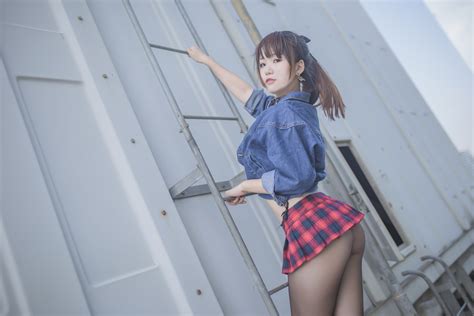 Wallpaper Yoko Cos Model Cosplay Brunette Ponytail Looking At