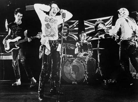 Sex Pistols 2006 Inductees The Rock And Roll Hall Of Fame Inductees 1986 2015 Rolling Stone