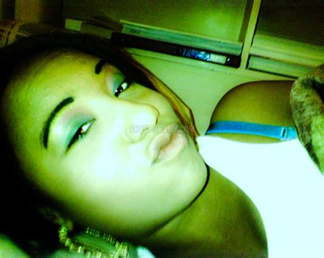 Naked Prada G Pics Classic ShesFreaky