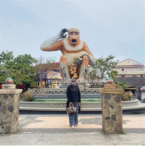 Ary Prasetyo On Twitter Istri Gubernur Lampung Hedon Juga Sang Istri