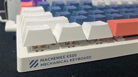 Umboxing e review Teclado mecânico Machenike K500 B61 Melhor custo