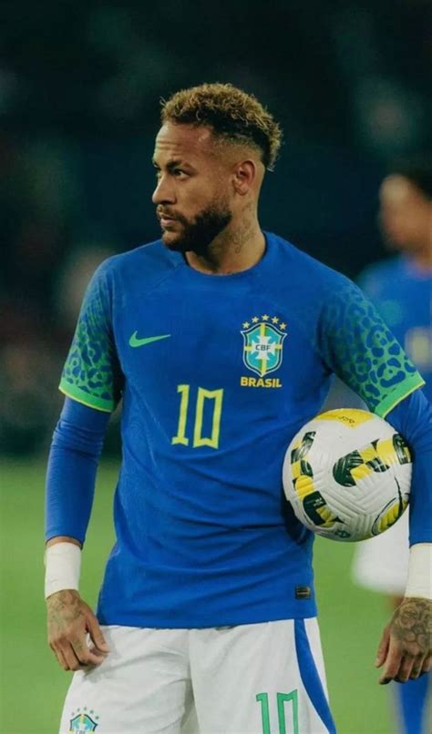 Pin su Salvamentos rápidos Neymar Calcio Calciatori