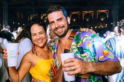 Confira fotos da virada de ano no Réveillon do Bailinho