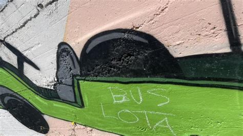 Salerno Vandalizzato Il Murale Dedicato A Giancarlo Siani Al Centro