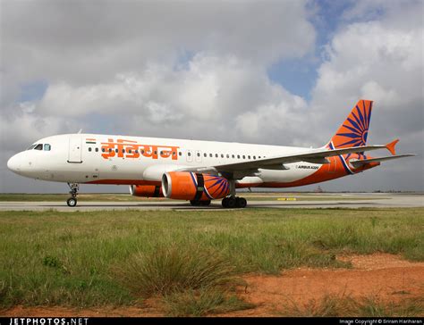 VT ESA Airbus A320 231 Indian Airlines Sriram Hariharan JetPhotos