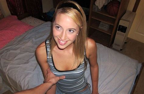 Baise Tudiante Une Jolie Blonde Se Fait Niquer Par Son Copain En Photos